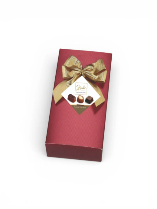 Hamlet Belgian Chocolate with bow red 250gr - MyFlowers